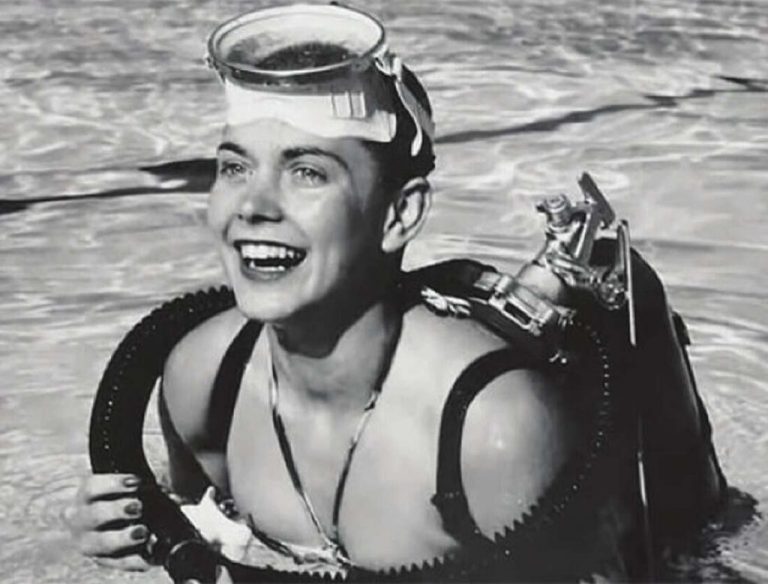 Antique Scuba: How Did We Dive in The Old Days?