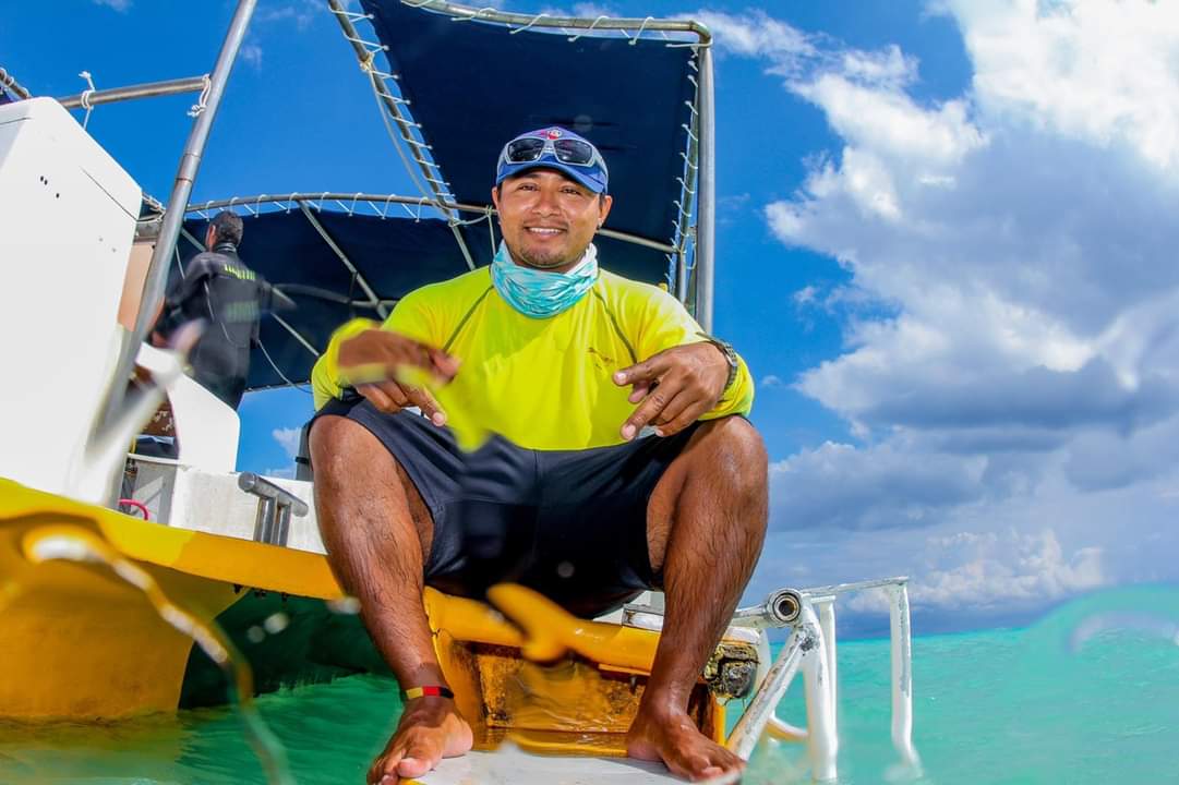 Interview With Darwin, Boat Captain Assistant at Dressel Divers Playa
