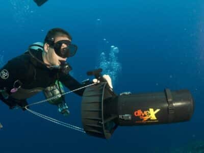 Diver Propulsion Vehicle or How to Move Faster While Diving