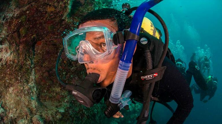 Scuba Diving Regulators: The Buying Guide You Were Looking For