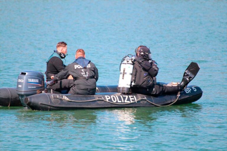Commercial Diving Certifications or How to Become a Commercial Diver?