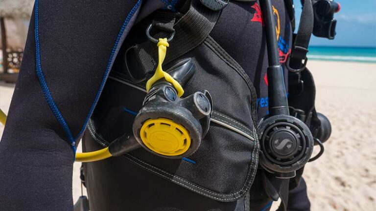 What is the Best Scuba Diving Vest for You? Buying Guide | Dressel Divers